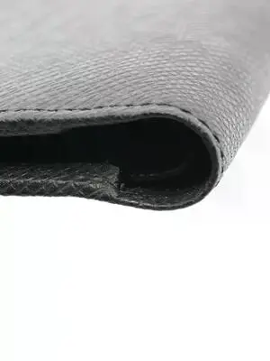 LOUIS VUITTON 2002 Textured Leather Wallet