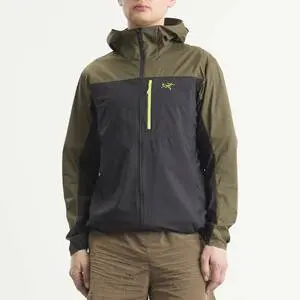 Arc'teryx Squamish Hooded Jacket - Spotlight