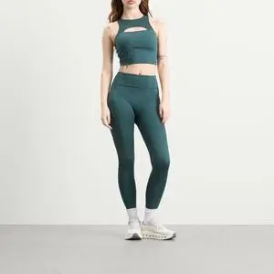 On Train Volt Cropped Top - Obsidian