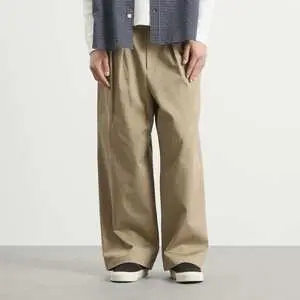 BEAMS New Wide Pleated Chino