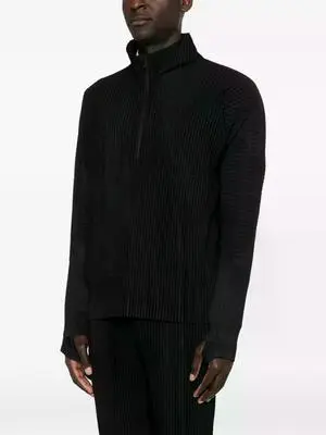 Issey Miyake Pleated Zip Jacket - Black