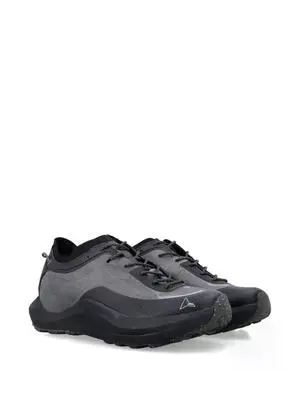 ROA Sella Sneakers