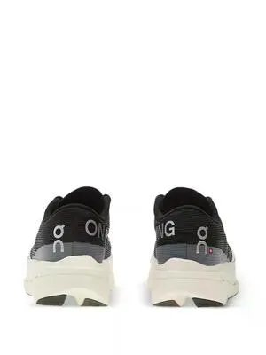 On Cloudboom Sneakers - Black