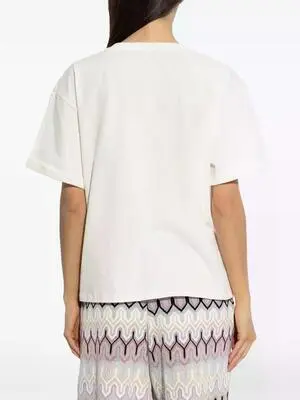 AKEP V-neck Patch-pocket T-shirt