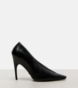 Balenciaga Duchesse Leather Pumps - Black
