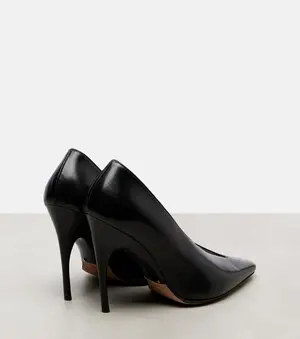 Balenciaga Duchesse Leather Pumps - Black