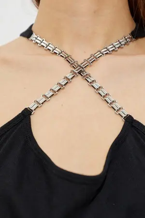 MISBHV Strappy Top With Chain Detail