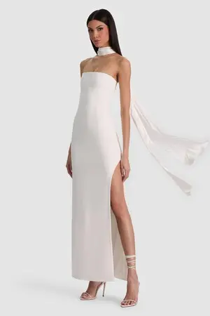 halter neck ribbed dress Ribbed Halter Neck Maxi Dress – Dé Rococo main image 0
