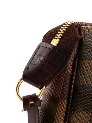 LOUIS VUITTON Pochette Accessoires Damier Clutch Bag