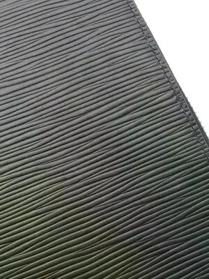 LOUIS VUITTON 2010s Vertical Epi Noir Leather Wallet - Grey