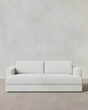 Quince Sierra Curved Arm Sofa In Performance Bouclé Cloud White