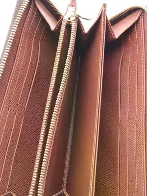LOUIS VUITTON 2010s Monogram Zip-around Wallet