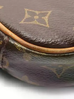LOUIS VUITTON Gange Monogram Belt Bag - Brown