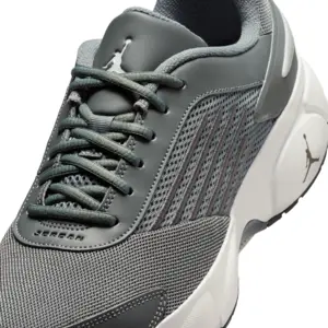 JORDAN Trunner Flow Shoes