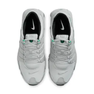 Nike Shox Nz Sneakers - Grey