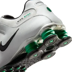 Nike Shox Nz Sneakers - Grey
