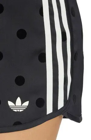 ADIDAS ORIGINALS Sprinter Shorts