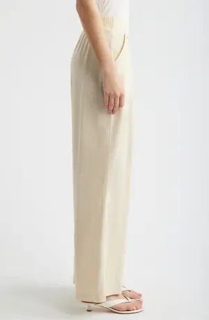 Hue Coastal Palazzo Pants - Ecru
