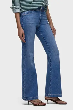 Hudson Jeans Dana Flap Pocket Flare Jeans In Medium-dark Indigo - Tranquil