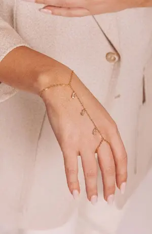 SET & STONES Cubic Zirconia Hand Chain