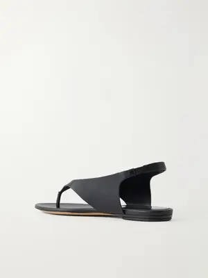 Le Monde Beryl Langley Leather Thong Sandals - Black