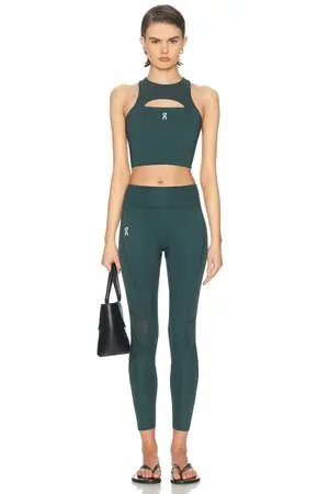 On Train Volt Crop Top - Obsidian