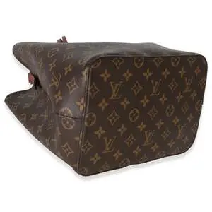 LOUIS VUITTON Canvas Neonoe Mm - Brown