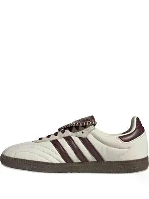 Adidas Contrast Stitching Sneakers For Men