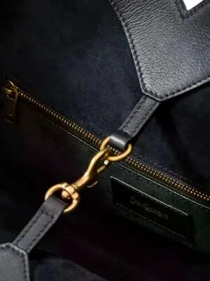 Saint Laurent Y Logo Shoulder Bag - Black