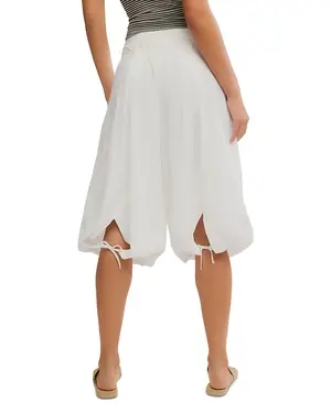 Free People Calle Bubble Crop Pants - Tofu