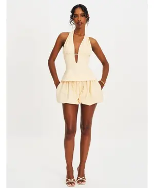 MISS CIRCLE NEW YORK Quinzelle Linen Bubble Hem Shorts - Yellow