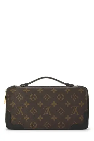 LOUIS VUITTON Monogram Canvas Daily Oragnizer