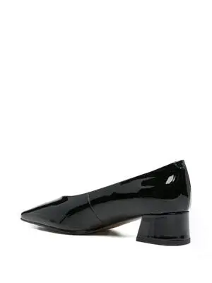 LINDA BAUMANN Point-toe Pumps