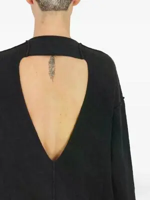 Isabel Benenato V-neck Open-back Sweater