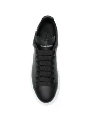 Alexander McQueen Oversized Skull-print Sneakers - Black