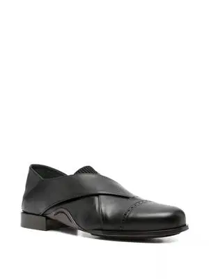 NULLUS Cap Toe Criss-cross Loafers