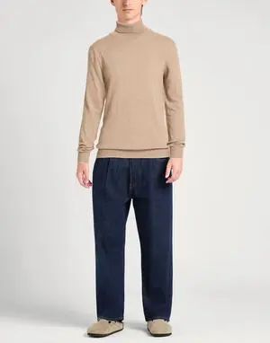 BERNA Turtleneck Knit Top