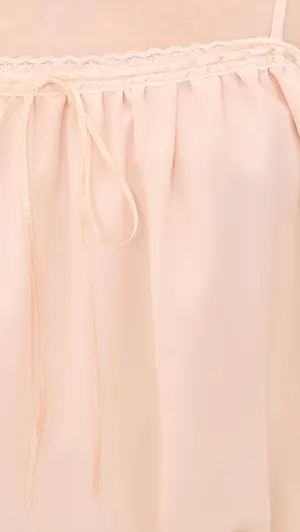 WAYF Jasmine Cami Top With Lace Trim And Bow Embellishments - Peach