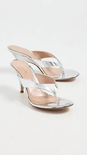 GIANVITO ROSSI Leather Thong Sandals - Silver