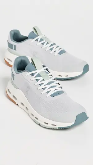On Cloudnova Form 2 Sneakers - Wolf/tide