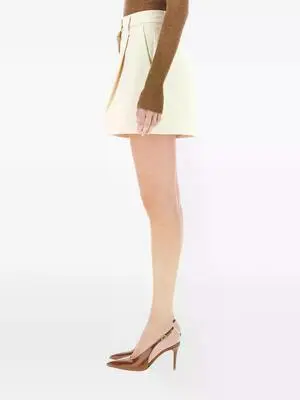 THELATEST Pleated Shorts
