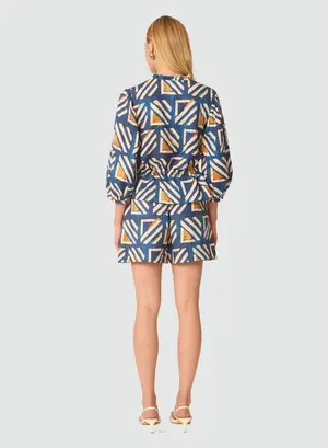 GF476 Geometric Print Shorts