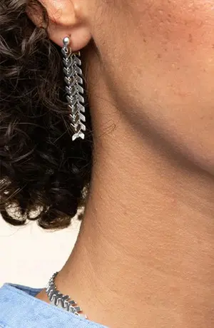 BEARFRUIT JEWELRY Elara Chevron Drop Earrings - Silver