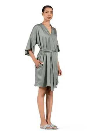 TOGAS Naomi Short Woman's Bathrobe - Green