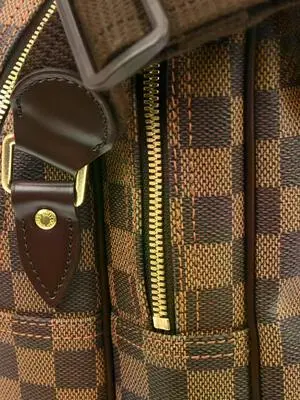 LOUIS VUITTON 2002 Damier Ebene Cross Body Bag