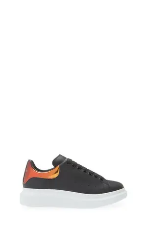 Alexander McQueen Oversized Sole Leather Sneaker - Blue