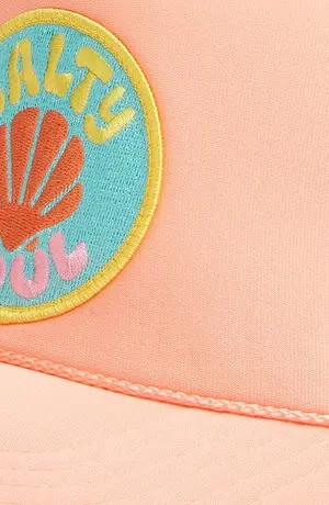 FRIDAY FEELIN’ Salty Soul Trucker Hat