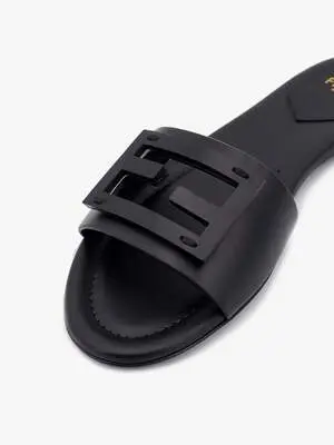 Fendi Leather Baguette - Black
