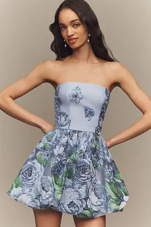 Knee Length Strapless Dresses