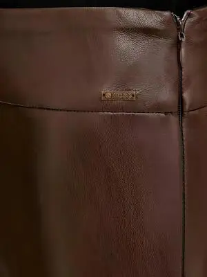 Guess Fitted Trousers - Brown
